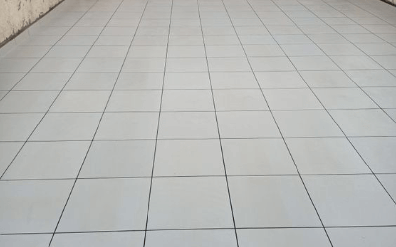 Benefits-Of-Hiring-A-Professional-Tile-And-Grout-Cleaning-Service ...